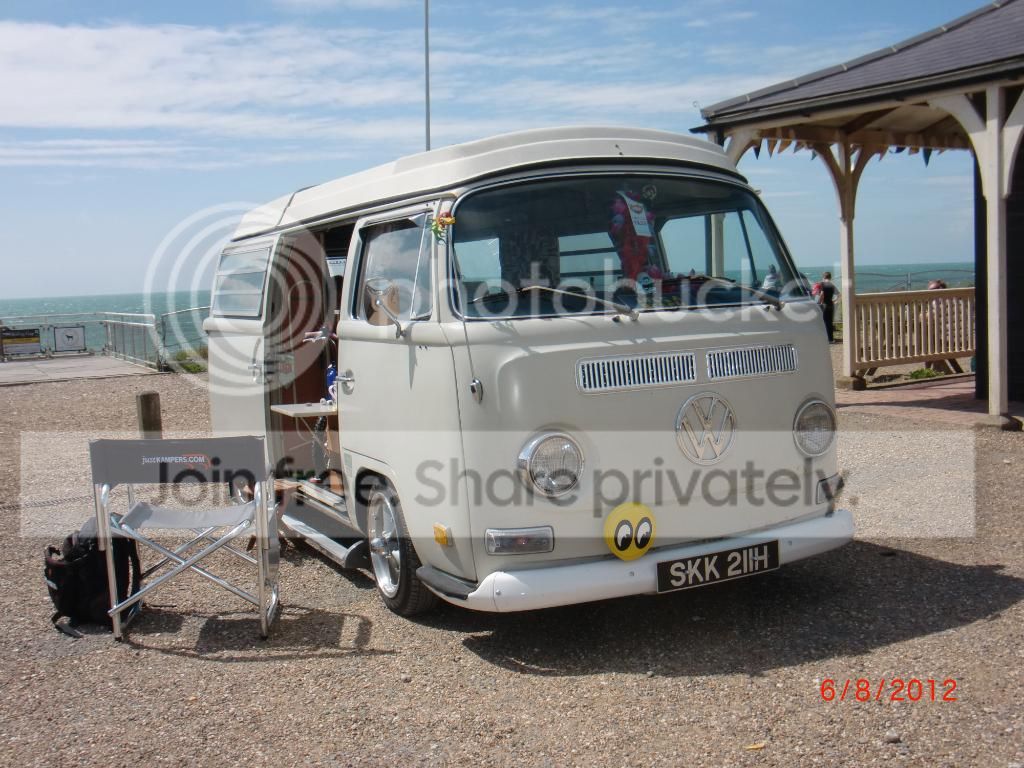 The Travels and Adventures of the Igloo Bus | Volkswagen Type 2 Early ...